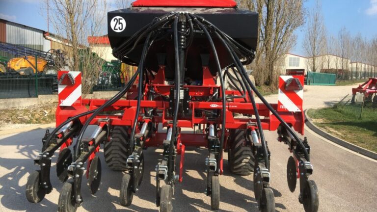 Semoir de semis direct T-SEM CONTOUR - TECHMAGRI